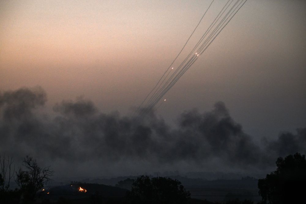 War Counter: 9,500 Rockets Have Been Launched Toward Israel Since War's ...
