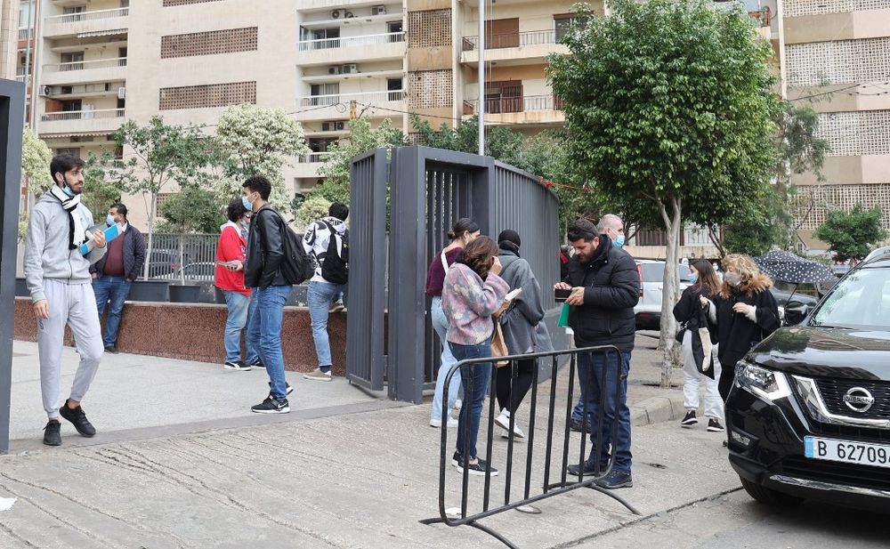 Lebanon’s Economic Crisis Drives Students To Drop Out - i24NEWS