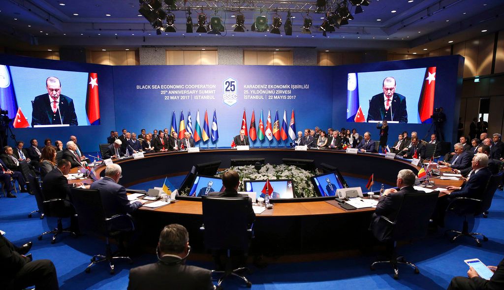 Ukraine Rep Punches Russian At Black Sea Summit In Turkey - i24NEWS