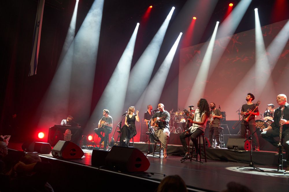 Unique Exhibition Shows Israeli Jazz Through Photos - i24NEWS
