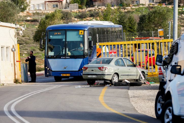 Shots Fired At Israeli Bus In West Bank, No Casualties - i24NEWS