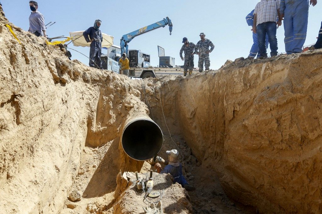 IS Allegedly Behind Syria Pipeline Attack - i24NEWS