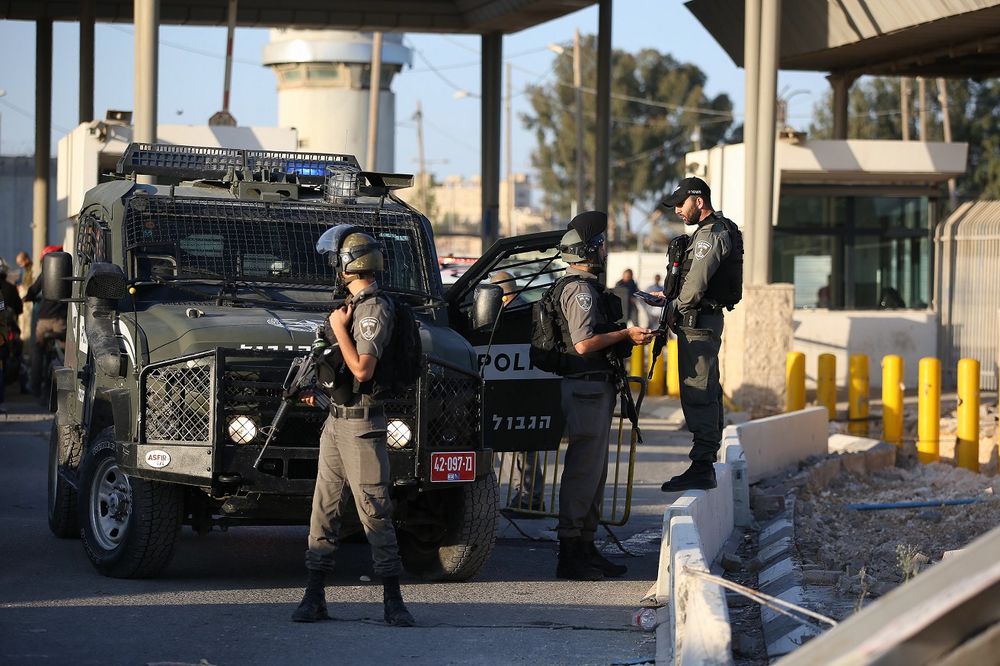West Bank: Stabbing Attack Thwarted At Qalandiya Checkpoint Near ...