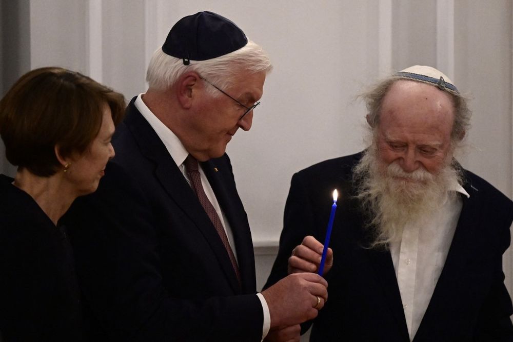 Iconic Jewish Menorah Returns To Germany For Hanukkah Candle-lighting ...