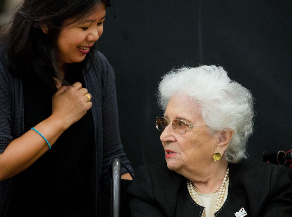 Israël: Ruth Dayan, La Première Épouse De Moshe Dayan Est Décédée À L ...