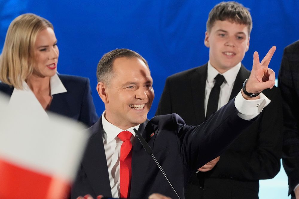 Poland: Right-wing Karol Nawrocki Defeats Liberal Candidate In ...
