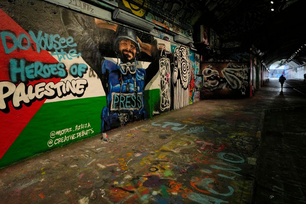 80 Ans Du Débarquement : La Région Normandie Remet Un Prix À Motaz ...