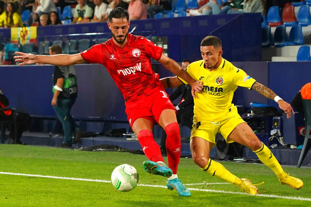 Soccer Player Sagiv Jehezkel Lands In Israel After Deportation From ...