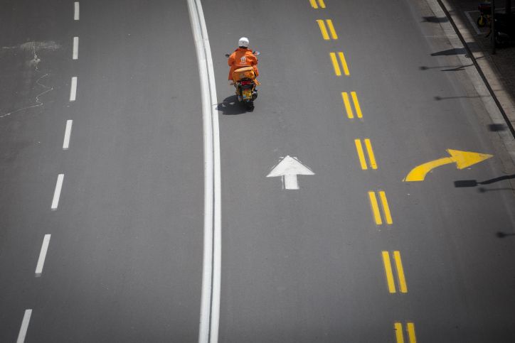 Food Delivery App ‘Haat’ Serves Israel’s Arab Community - i24NEWS