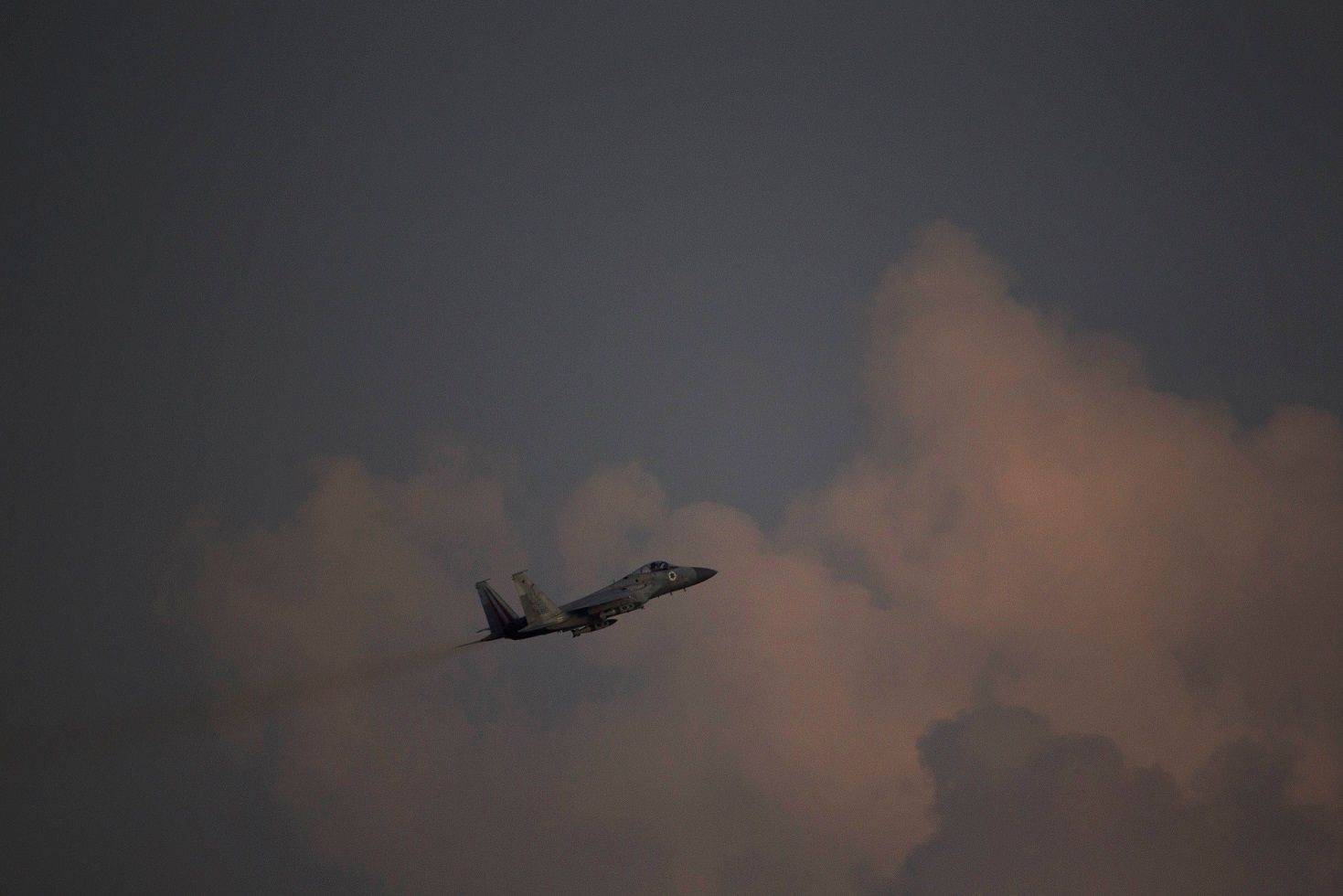 Report: IDF Jets Come 'threatening' Close To Iranian Civilian Plane ...
