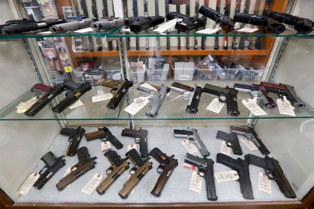 US: Gun Sales Soaring Amid Civil Unrest, Pandemic - i24NEWS