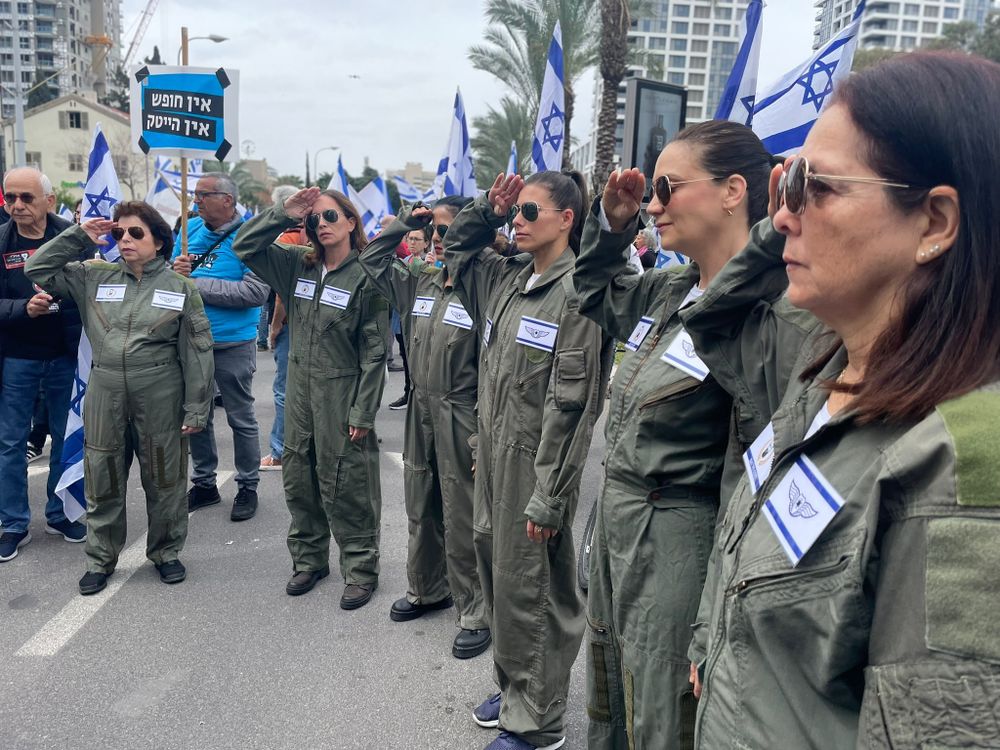 Israël : Des Centaines De Vétérans Dénoncent L'insubordination Des ...