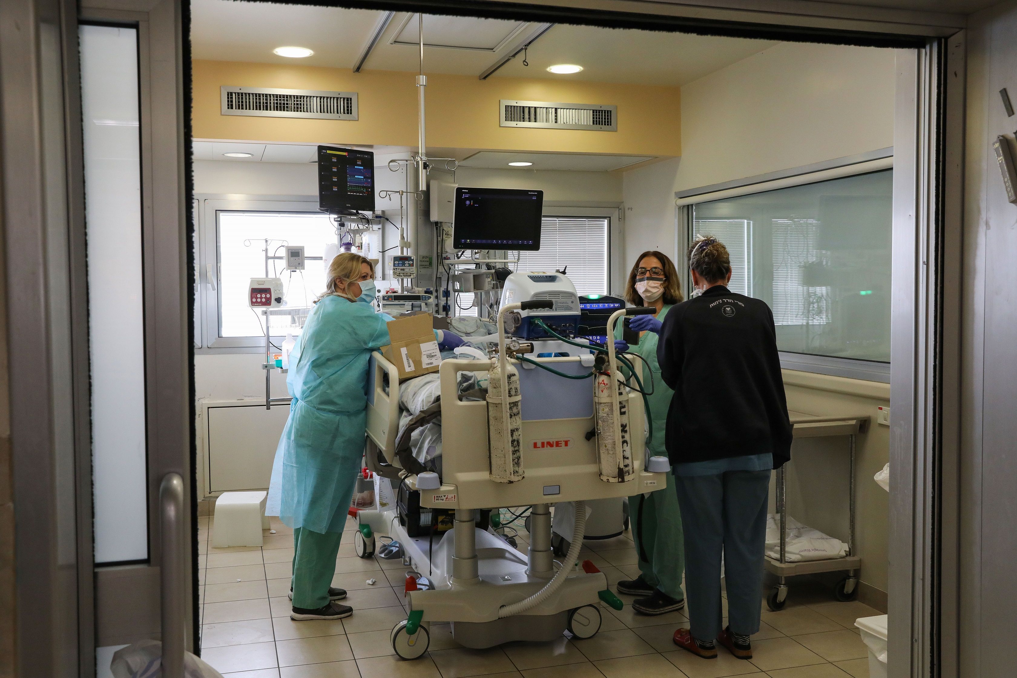 Tel Aviv Hospital Gives Grieving Families Chance To Say Goodbye To ...