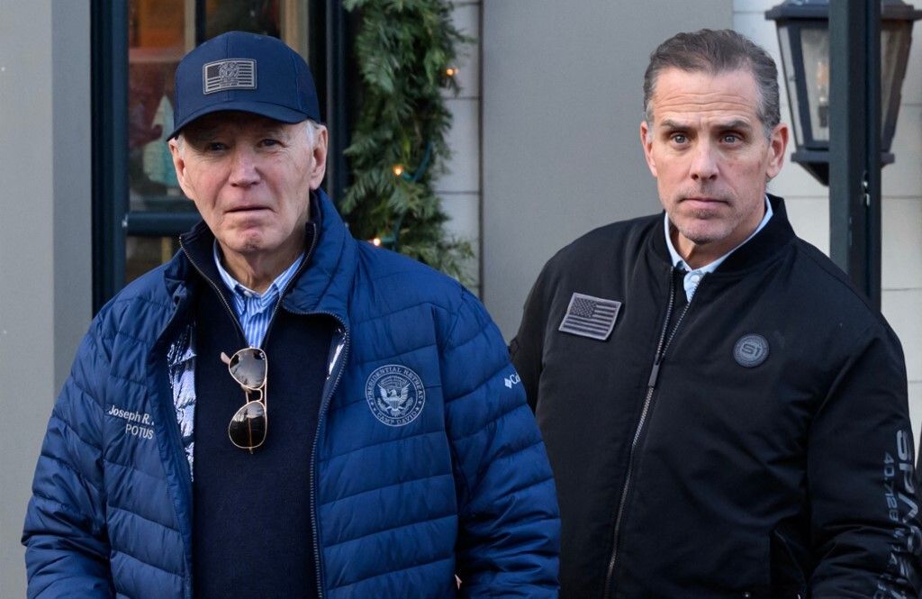Biden Pardons Son Hunter, Convicted Of Gun Offenses - i24NEWS
