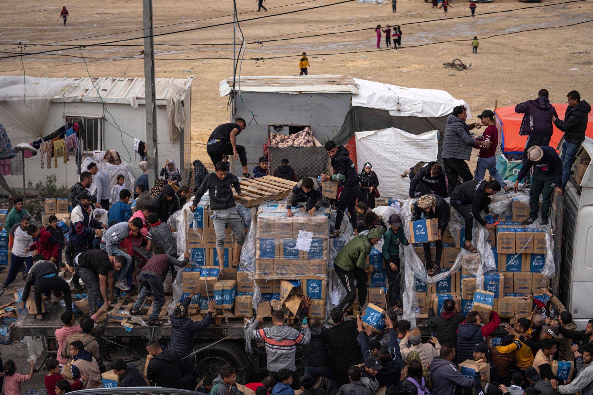 Passe D'armes Entre Israël Et L'ONU Sur L'aide Humanitaire À Gaza - i24NEWS