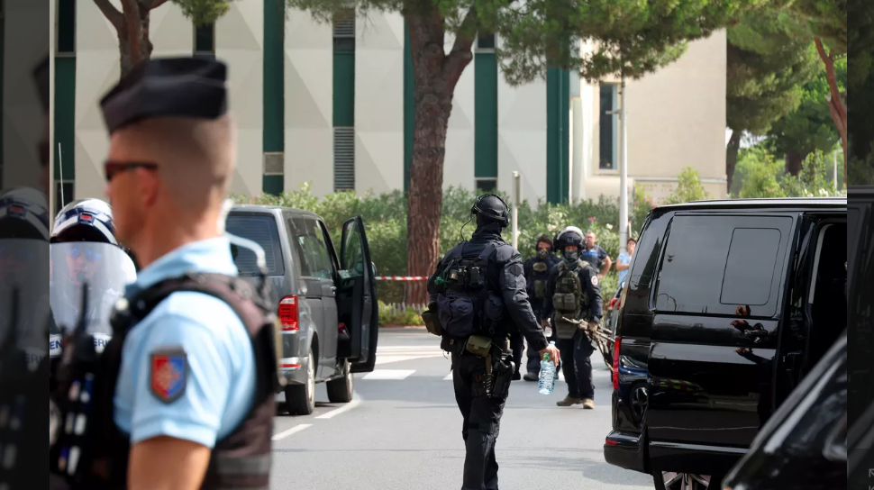 Attaque Contre Une Synagogue À La Grande Motte La Classe Politique