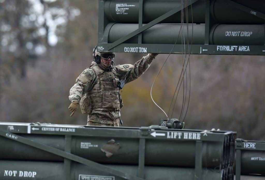 White House To Announce $1b Weapons Aid Package For Ukraine - Sources ...