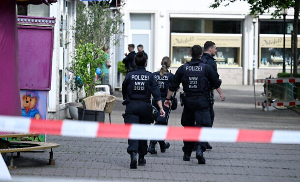 German Police Arrests 2nd Suspect As ISIS Claims Deadly Stabbing - i24NEWS