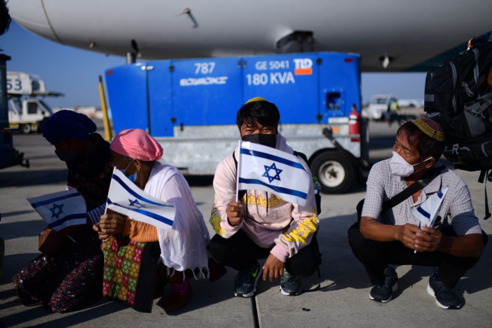 Israel’s Travel Ban To Be Lifted For Some Dual Citizens, Immigrants ...