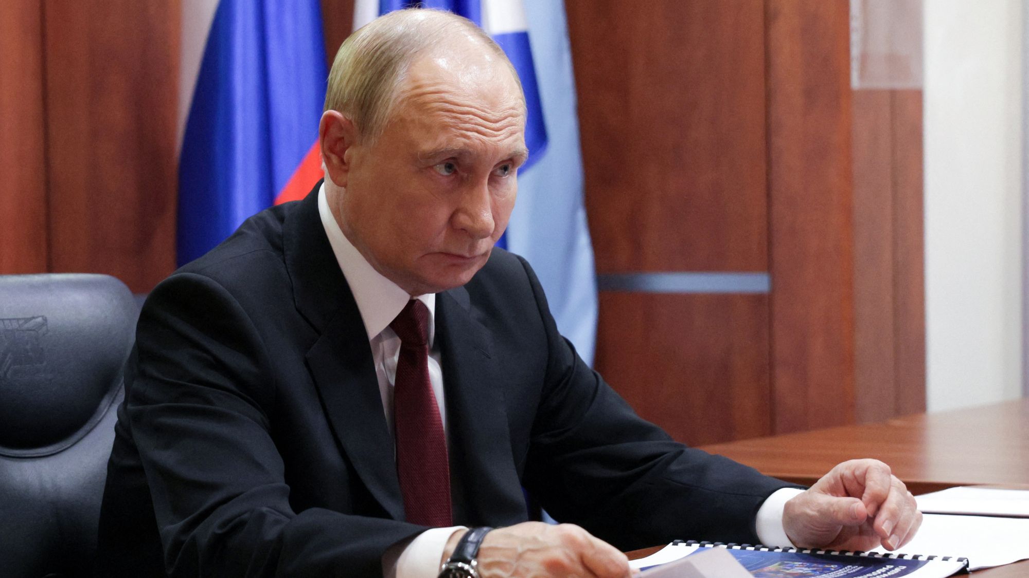 Vladimir Poutine Pose Ses Conditions À Donald Trump Pour Mettre Fin À ...