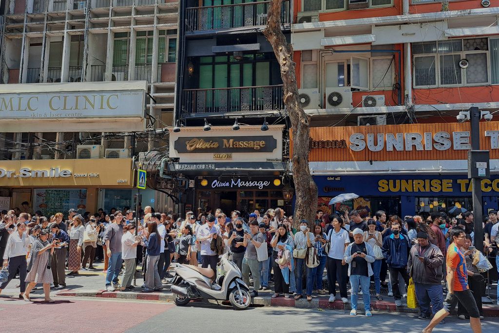 Un Puissant Séisme De Magnitude 7,7 Frappe Le Myanmar, Les Secousses ...