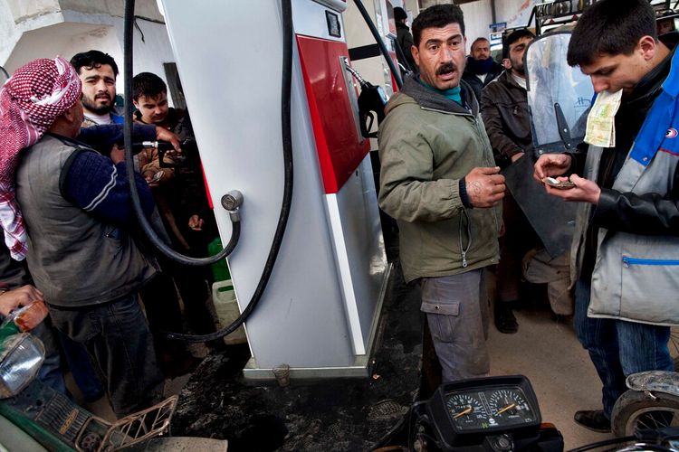 Syrians Turn To Solar Power Amid The War-torn Country’s Deep Energy ...