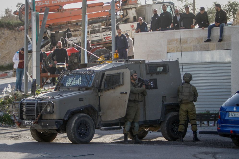 Terrorist Throws Explosive Device At IDF Forces Operating In Nablus ...