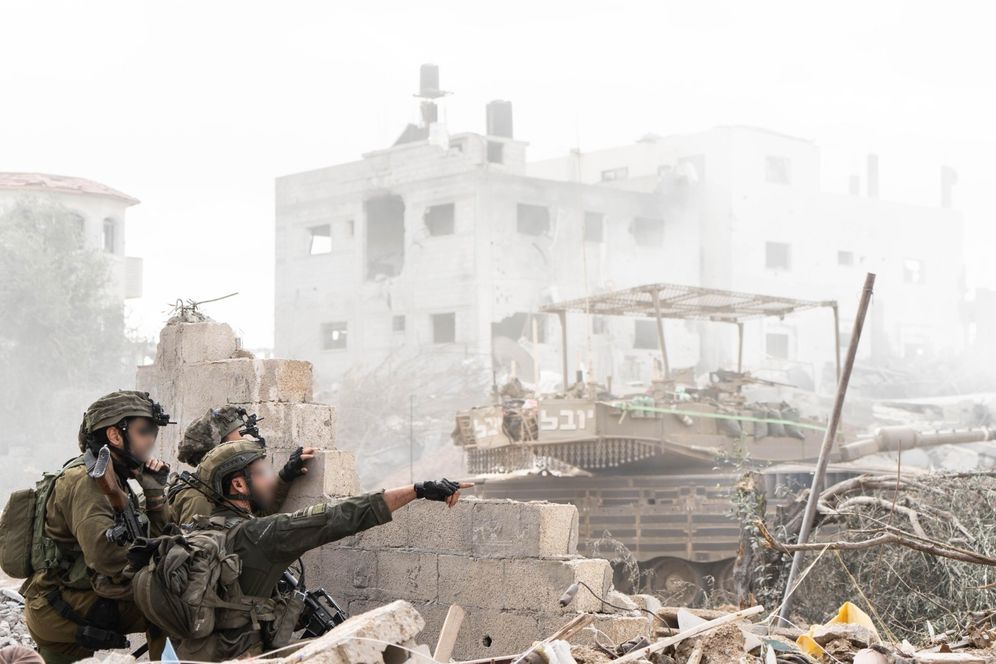 IDF Continues Targeting Terrorists And Weapons Depots In Gaza - i24NEWS