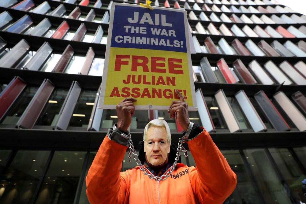 UK Govt Orders Julian Assange’s Extradition To US - i24NEWS