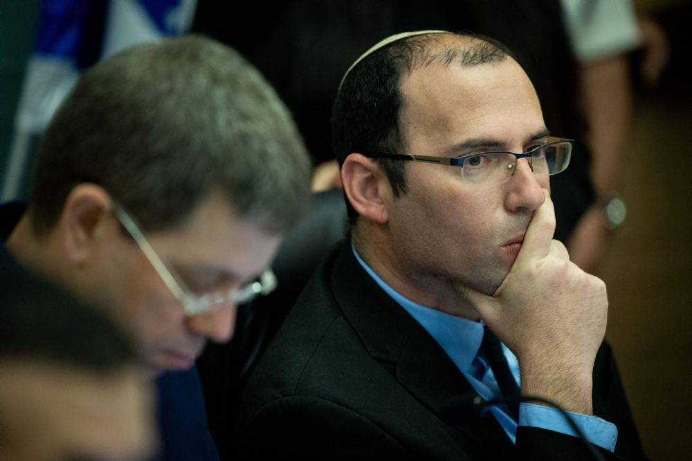 Israeli Lawmaker Gets Into Incident With Anti-reform Protesters In New ...