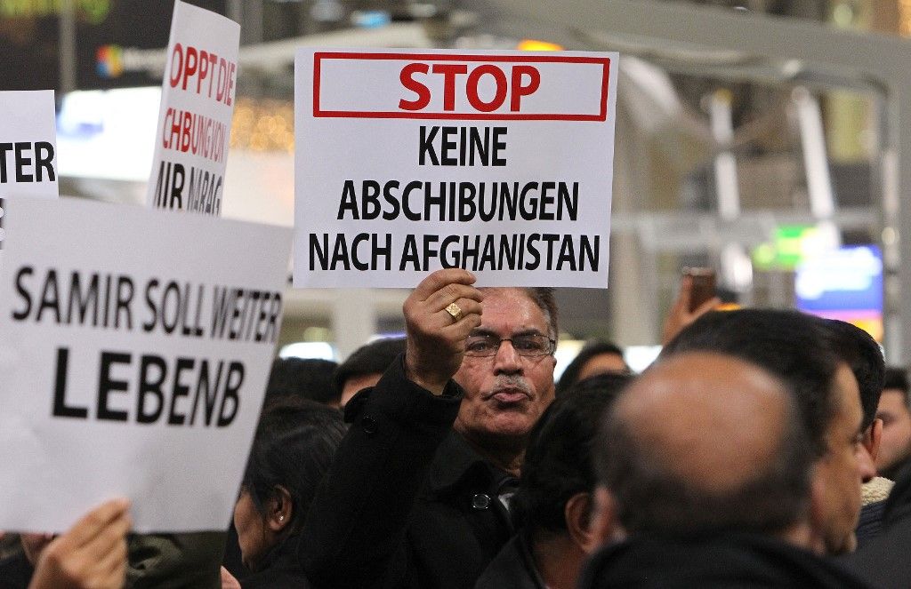 Afghan Migrant Deportations Halted - i24NEWS