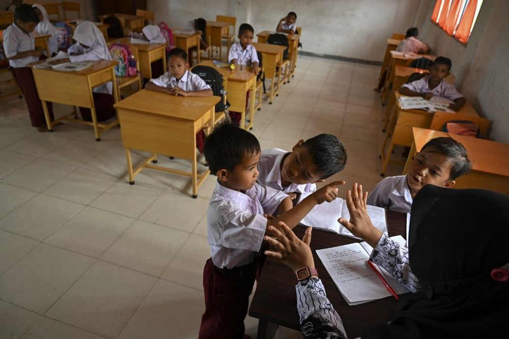 New Report On Indonesian Education Showcases Country's Tolerance - i24NEWS
