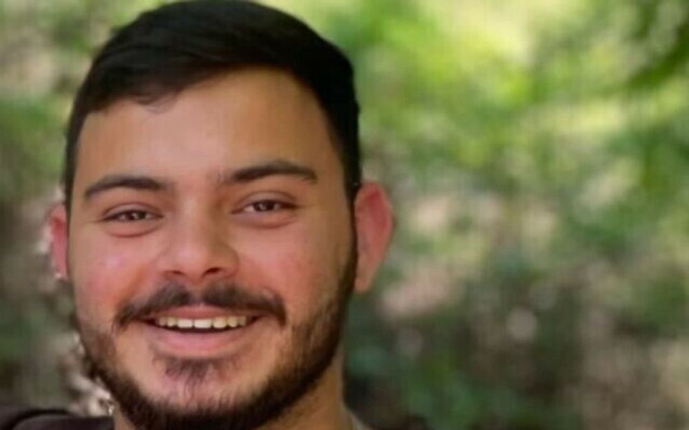 Father Of Israeli Hostage Urges Red Cross And Government Action For Son ...