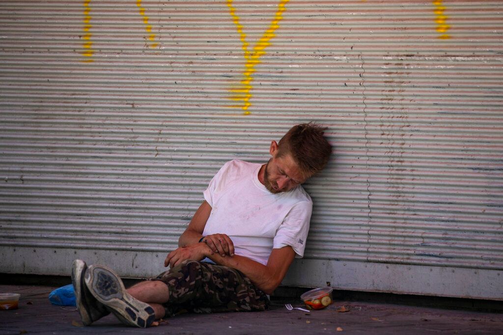 More Than 2.6 Million Israelis Live In Poverty - Report - i24NEWS