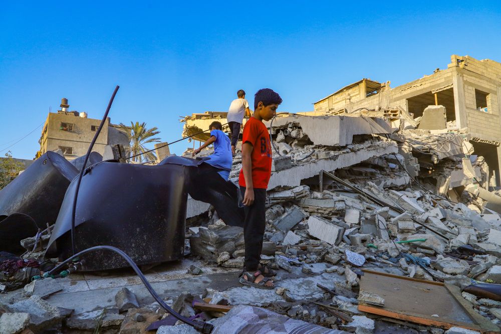 Reports Claim Israel Halting Aid Into Northern Gaza Strip | LIVE BLOG ...