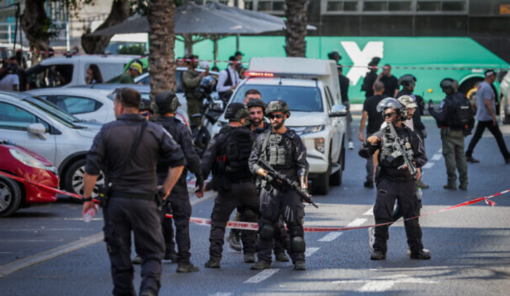 Attaque Terroriste À Hadera : Huit Blessés Dans Une Série D'agressions ...
