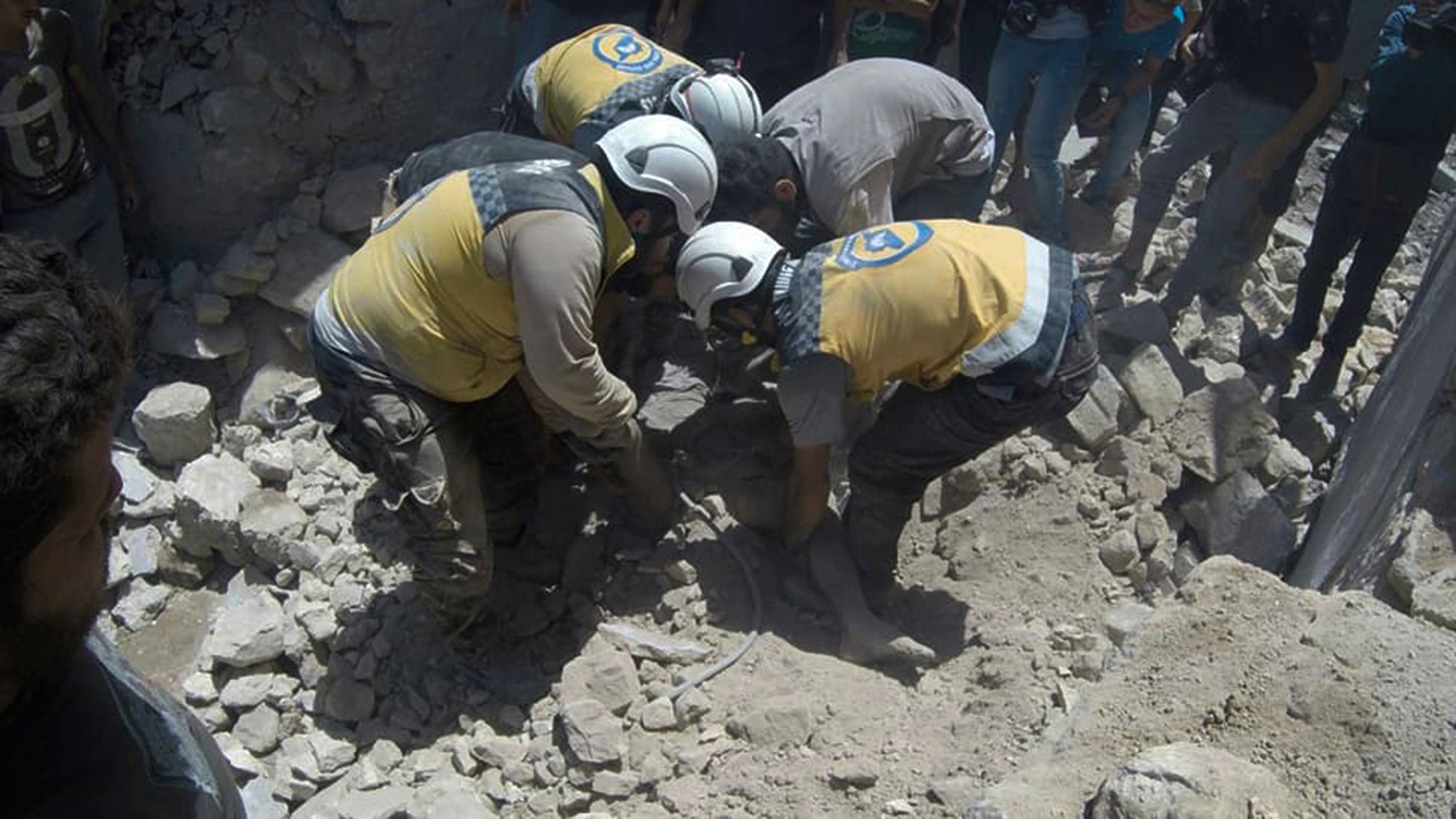 Report: Key Backer Of Syrian White Helmets Dies In Istanbul - i24NEWS