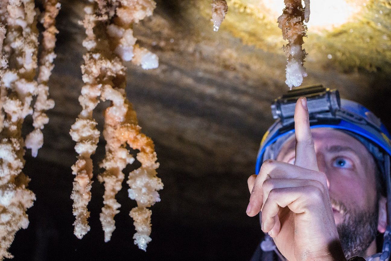 Israelis Unveil 'world's Longest Salt Cave' Snagging Title From Iran ...