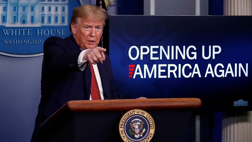 Trump Outlines Three Phases For Gradually Reopening Economy - i24NEWS