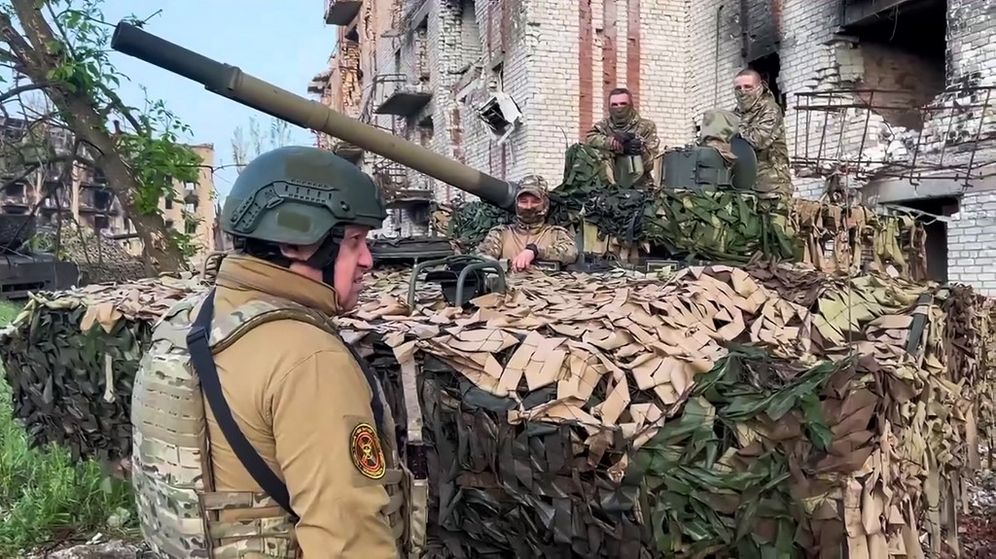 Ukrainian Army Retakes Southwest Of Bakhmut, Says Russia’s Prigozhin ...