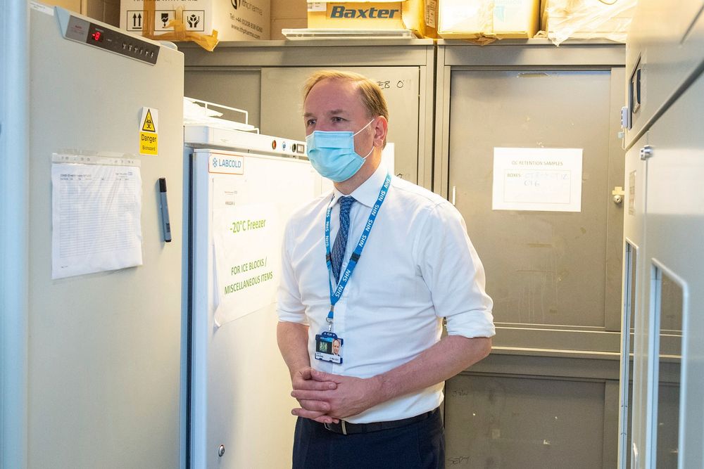 Britain Publishes Pfizer-BioNTech COVID-19 Vaccine Side Effects - i24NEWS