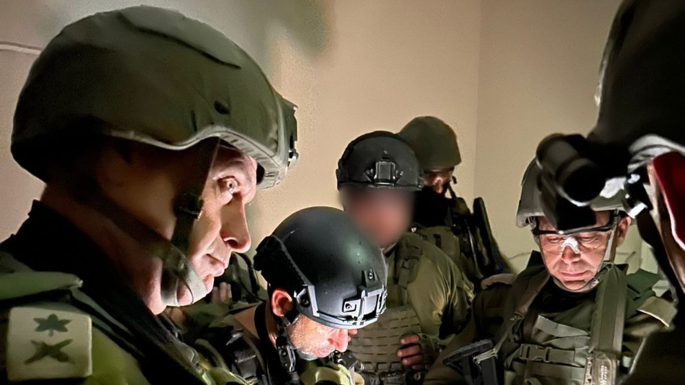 IDF Says Soldier Lightly Wounded During West Bank Arrest Raid - i24NEWS