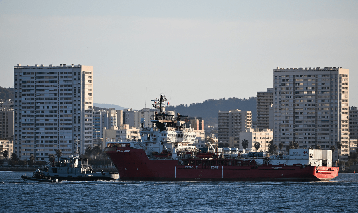 Le Navire Humanitaire Ocean Viking A Accosté En France Avec 230 ...