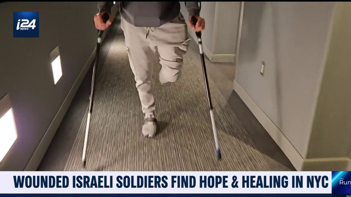 Belev Echad Brings Hope To Wounded IDF Soldiers - i24NEWS