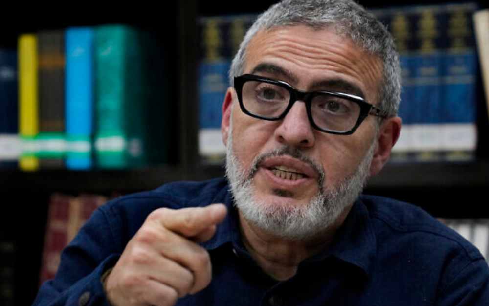 La France Refuse L'entrée À Un Médecin Britannico-palestinien Qui A ...