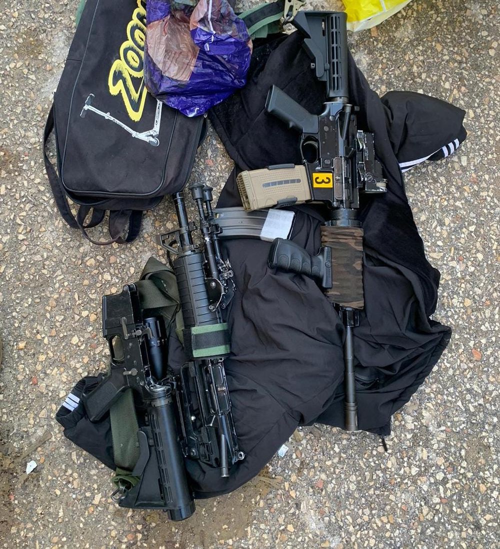 Israeli Forces Arrest Suspected Terrorist, Seize Weapons In Deheisha ...