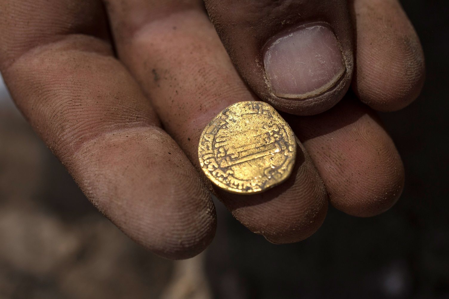 Trove Of 1,100-years-old Gold Coins From Abbasid Dynasty Uncovered In ...
