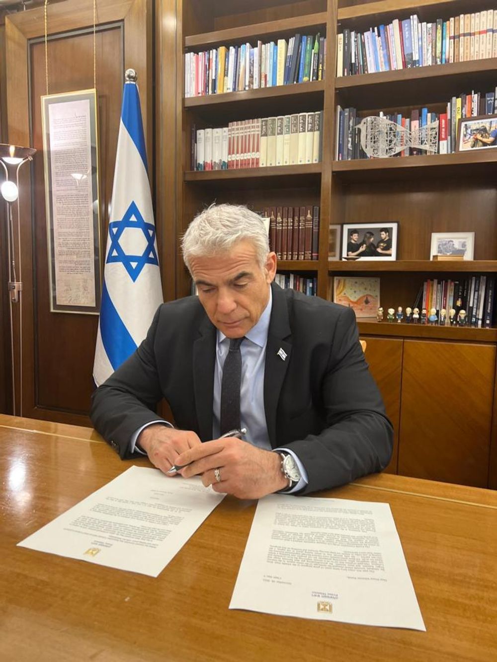 Israel's Yair Lapid Urges Allies To Prevent International Court Of ...