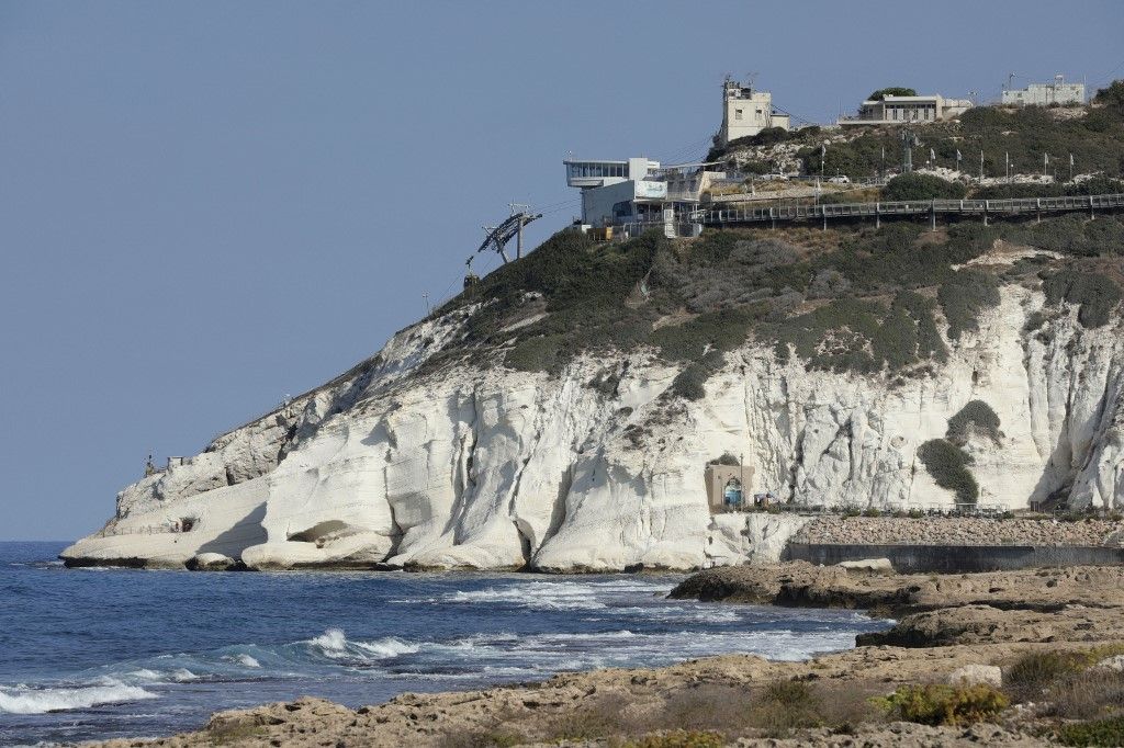 Lebanon Says Israeli Gunboats Violated Its Territorial Waters - i24NEWS