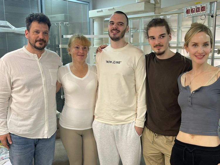 Andreï Kozlov, Ex-otage Libéré De Captivité, Appelle À La Conclusion D ...